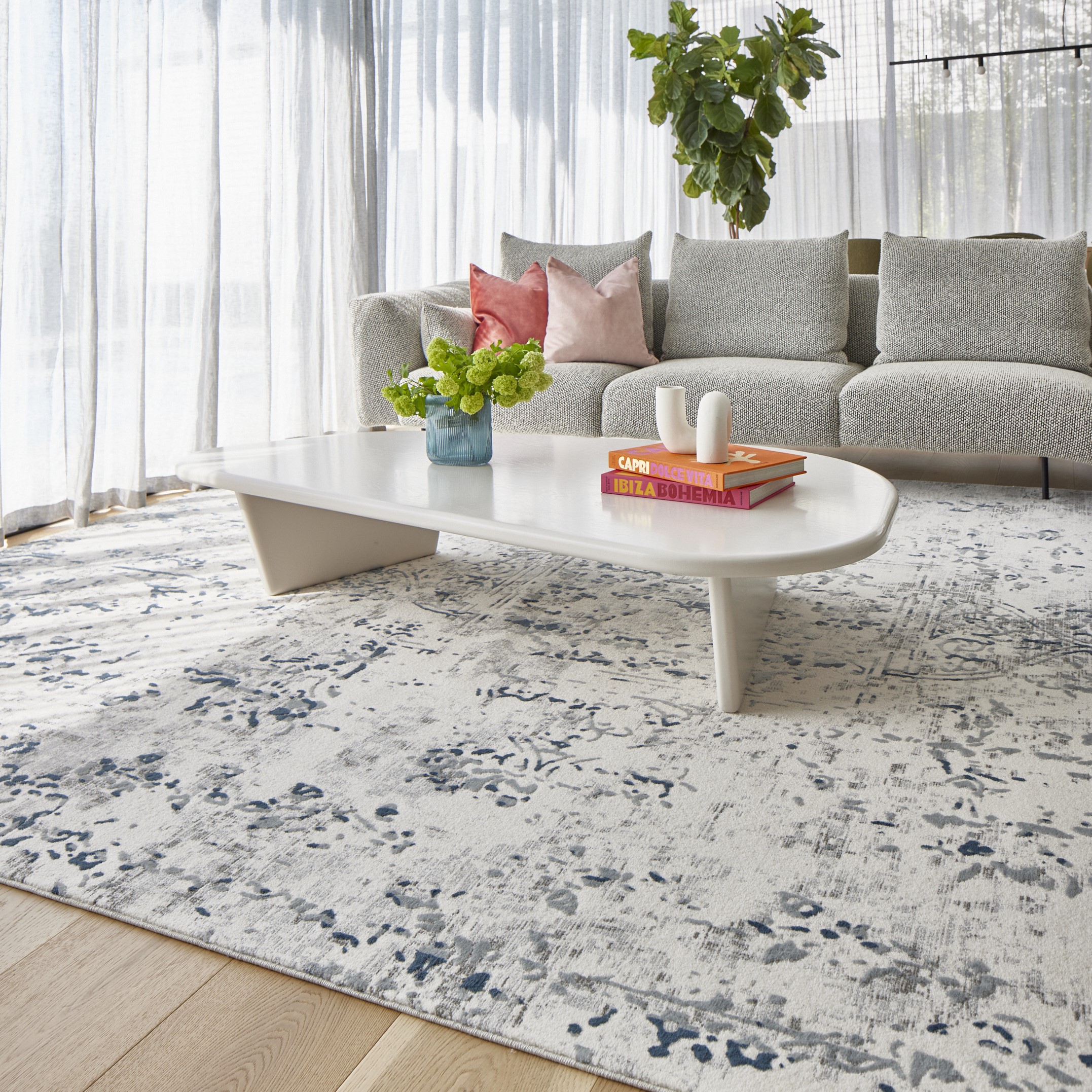 Elevate Neutral Interiors with the Perfect Rug